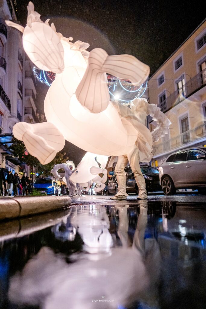 FierS à Cheval à Vichy (03) - La compagnie des Quidams