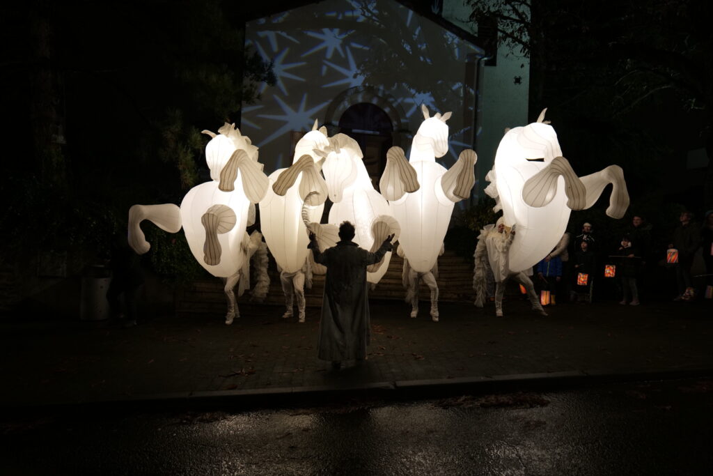 FierS à Cheval à Chassieu (69) - La compagnie des Quidams